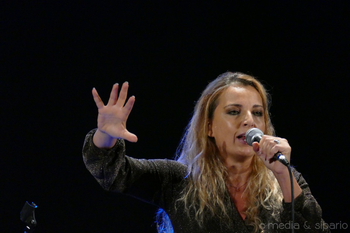 Stand Up Women Comedy: Tri is megl che uan (recensione)