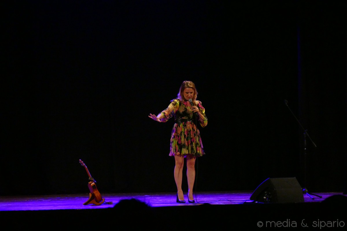 Stand Up Women Comedy: Tri is megl che uan (recensione)